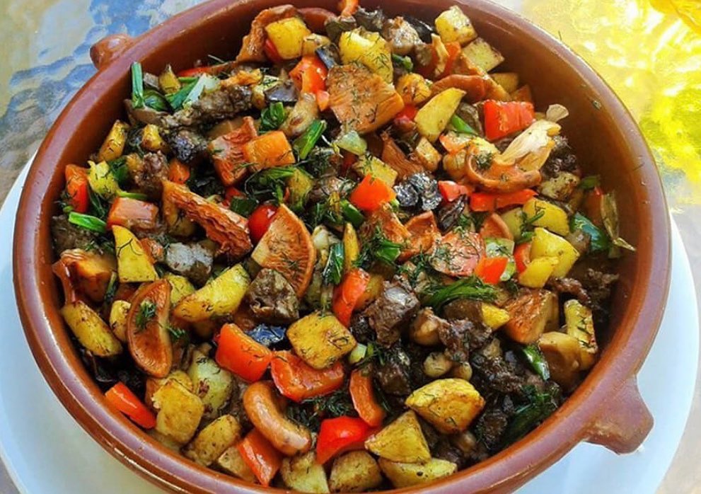 Majorca Food: 7 traditional dishes you must try - Majorca Villa Finder